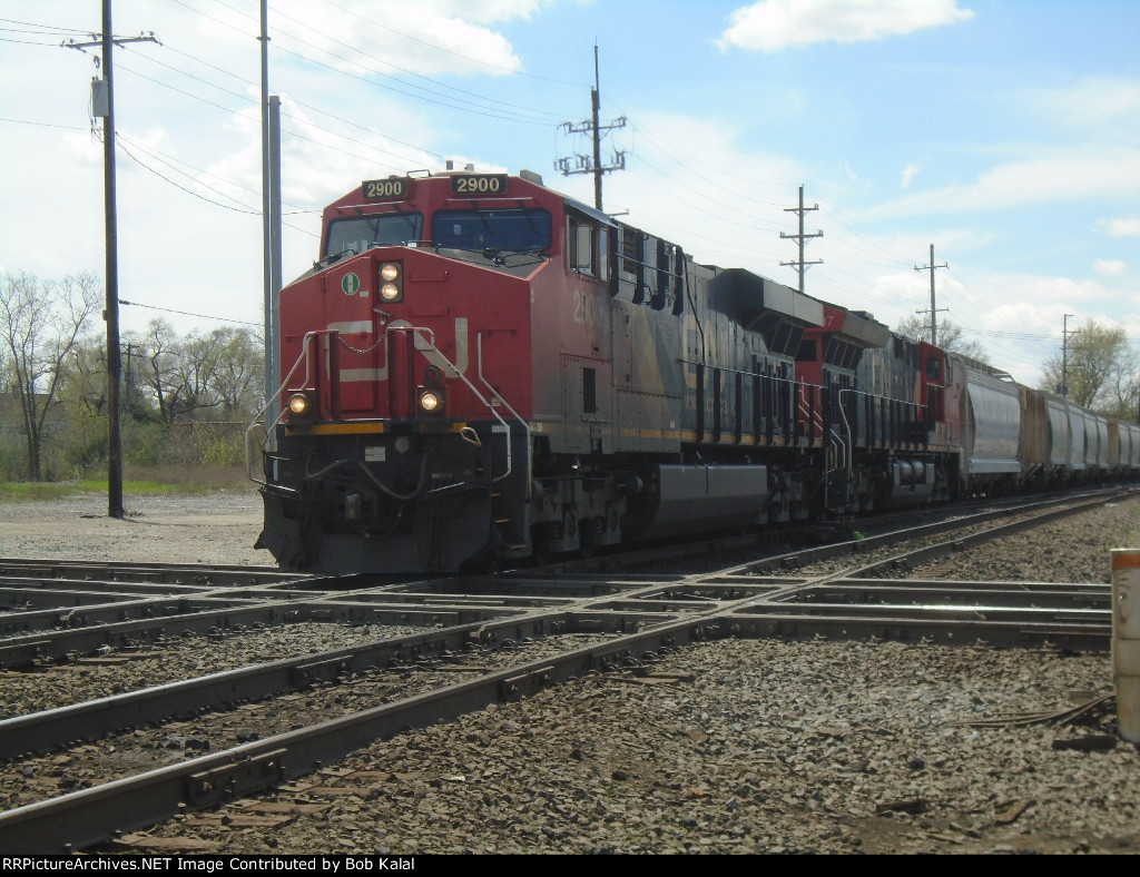 CN 2900 & CN 3007 Eastbound